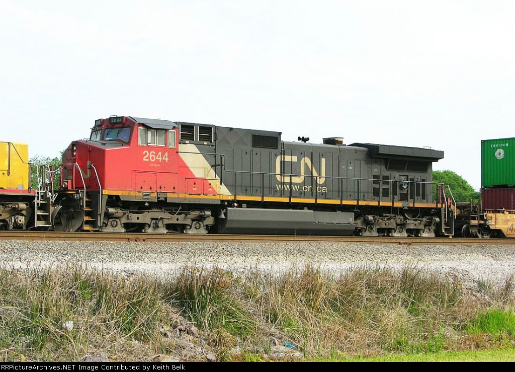CN 2644